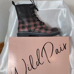 Wild Pair | Shoes | Wild Pair Womens Ryyder Leather Moto Combat Laceup ...